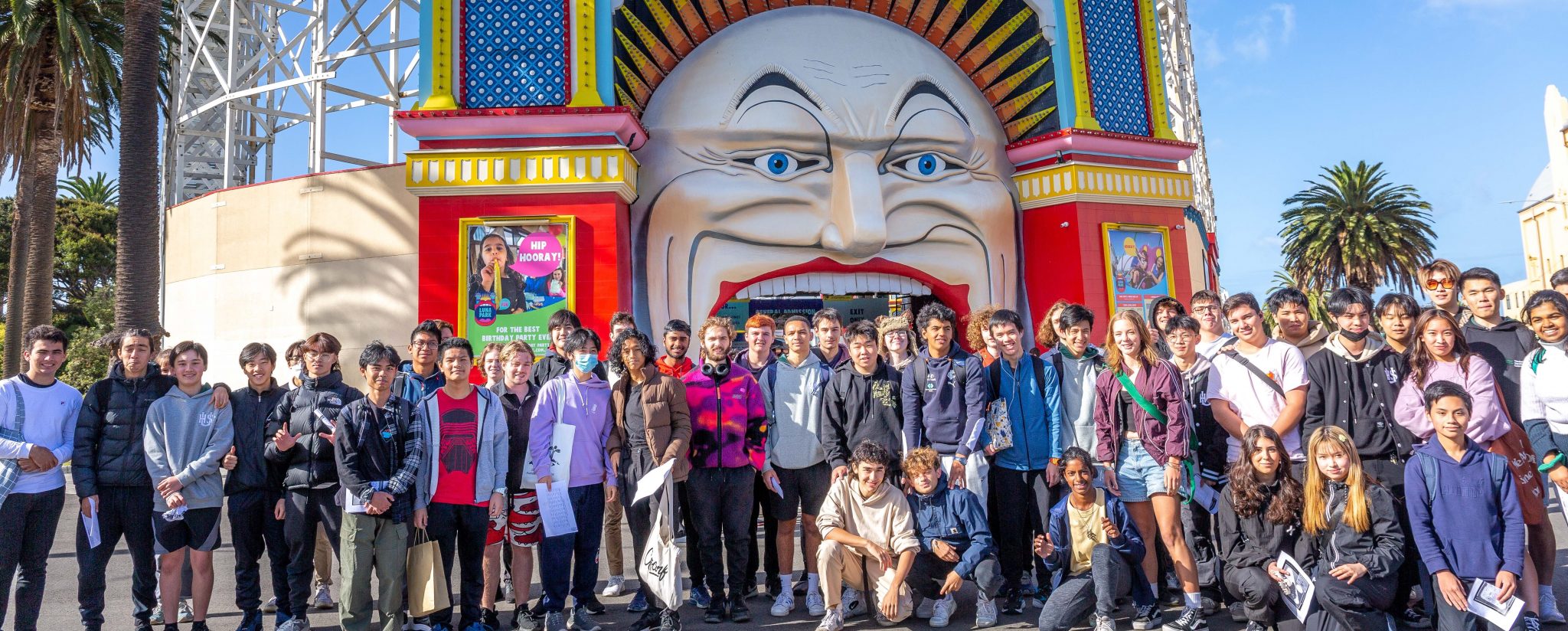 University High School – UHS website